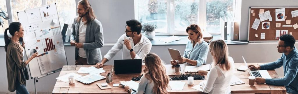 Sales Presentation Deck: Ultimate Guide with Examples